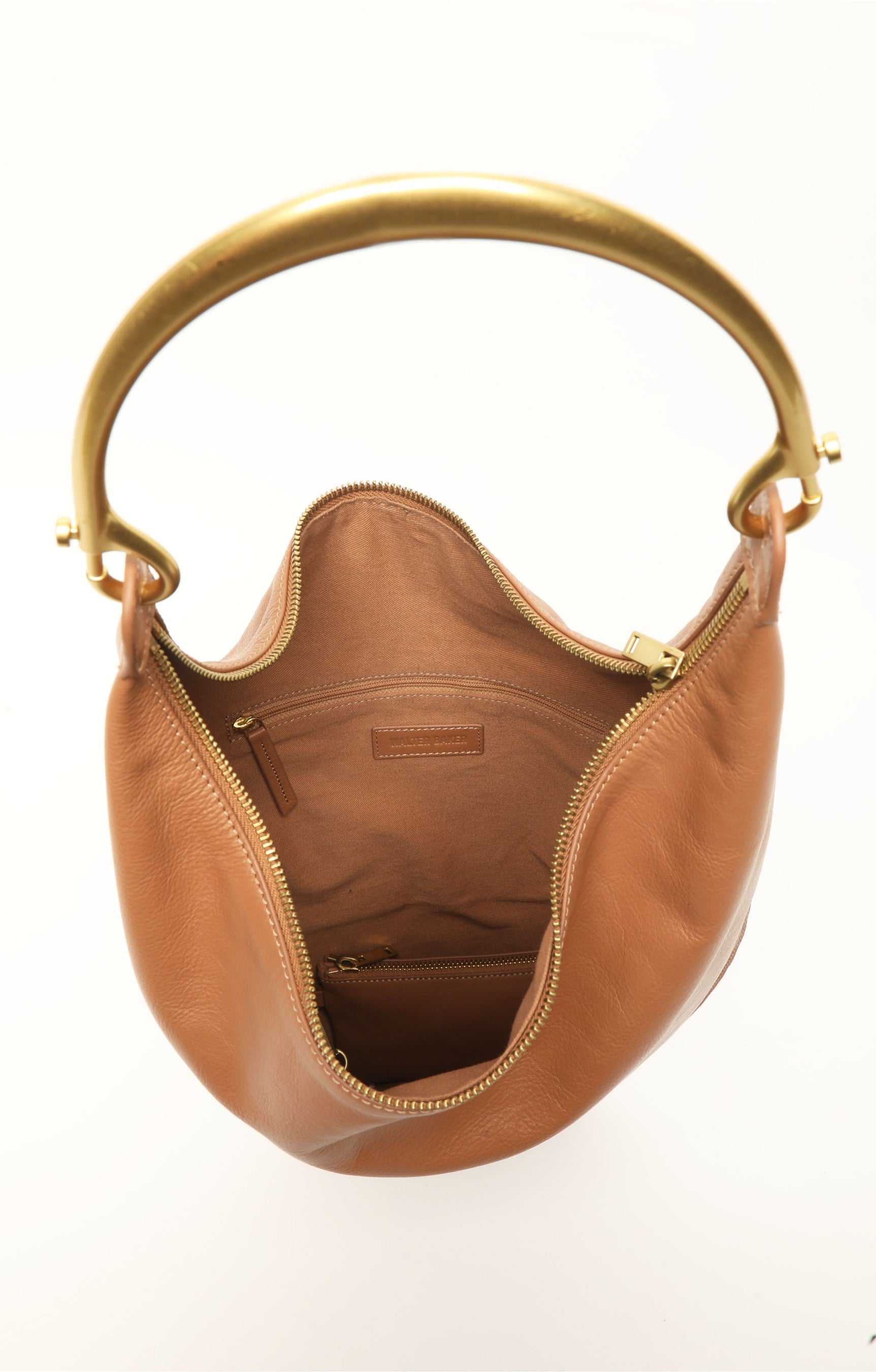 Luna Hobo, Camel