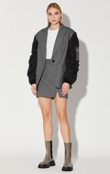 Shop Premium Outlets